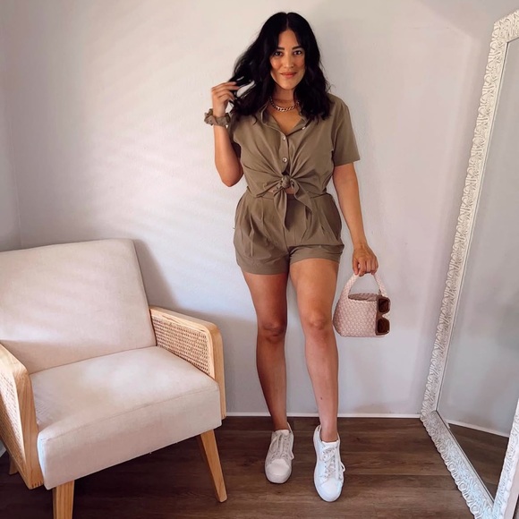 Wayre | Shorts | Wayre Matching Travel Set Flow Shorts Tie Front Crop ...